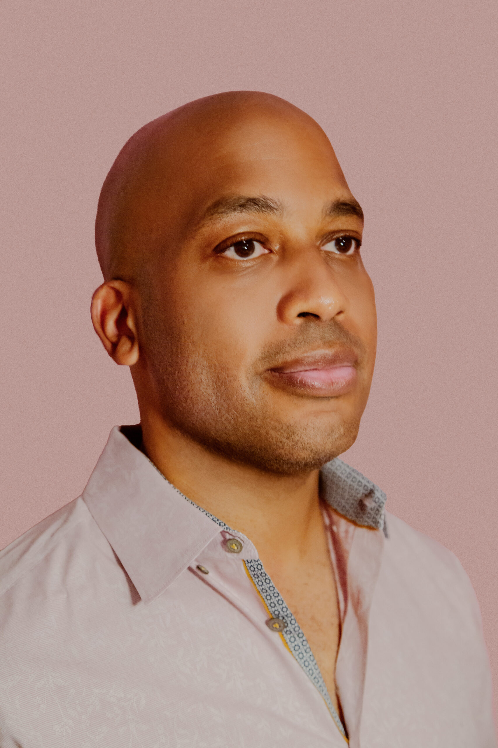 Co-Creator of Bel-Air Shows His Art Collection - Home & Texture