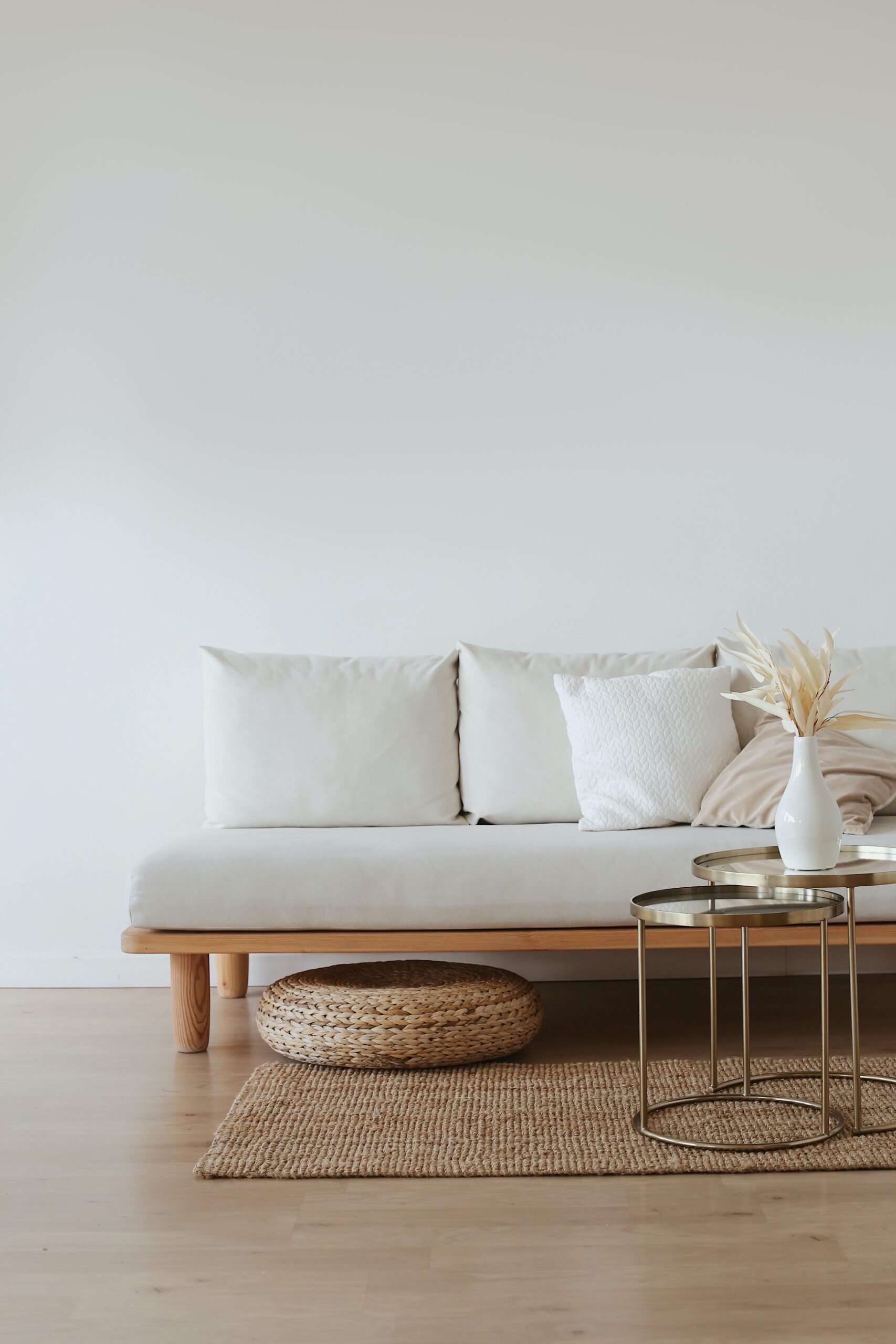 Avoid These Minimalist Design Style Mistakes - Home & Texture
