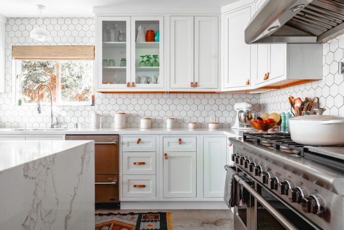 Common Kitchen Backsplash Mistakes To Avoid - Home & Texture