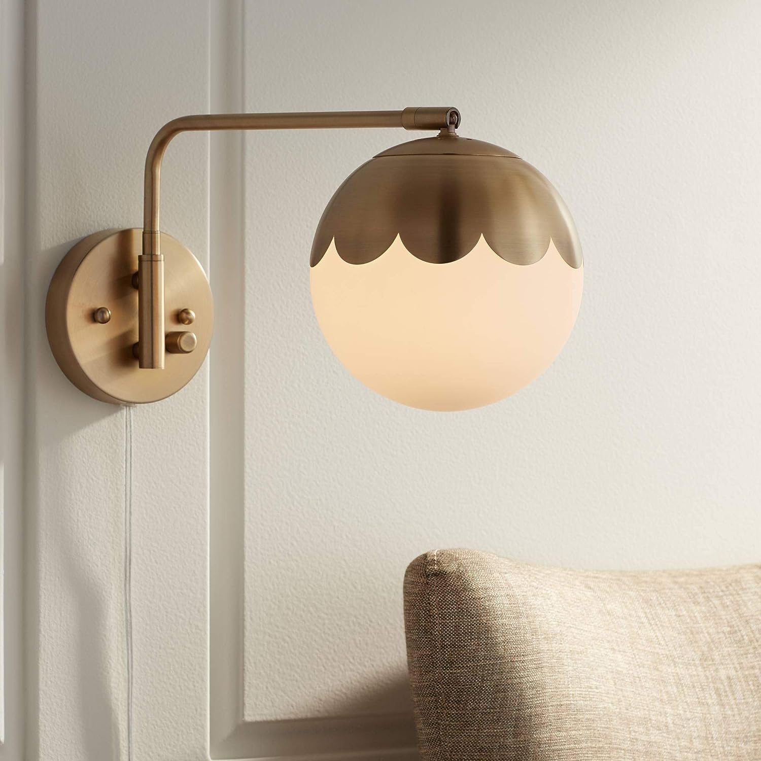How to Style Wall Sconces - Home & Texture