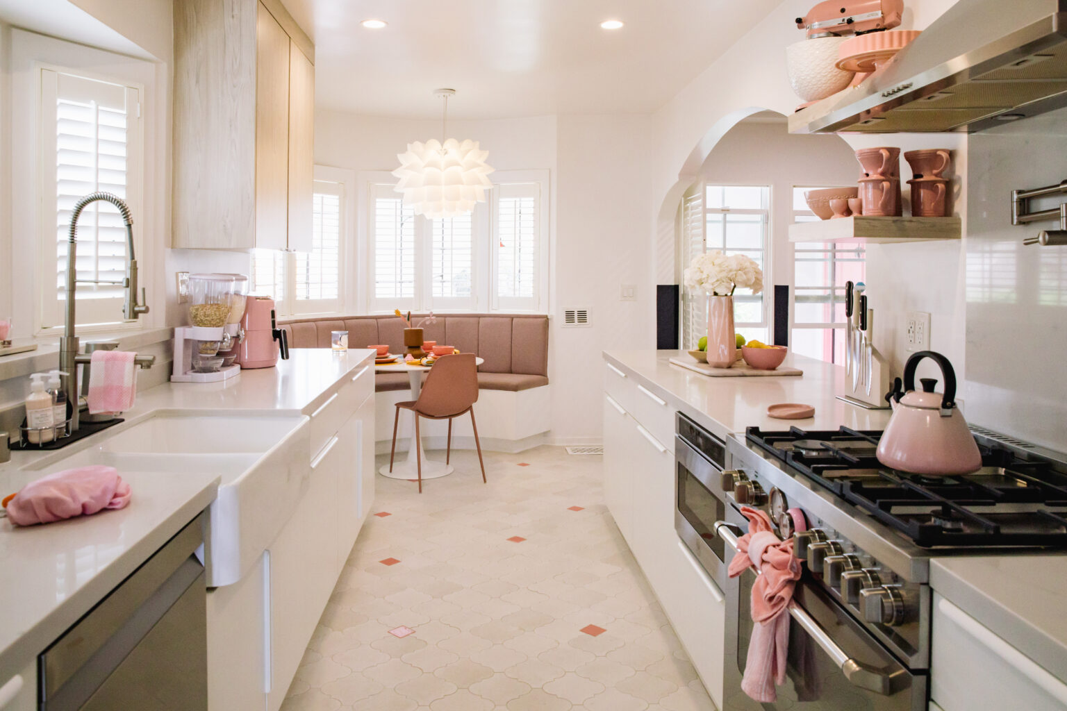 House Tours: Think Pink for Your Next Home Makeover - Home & Texture
