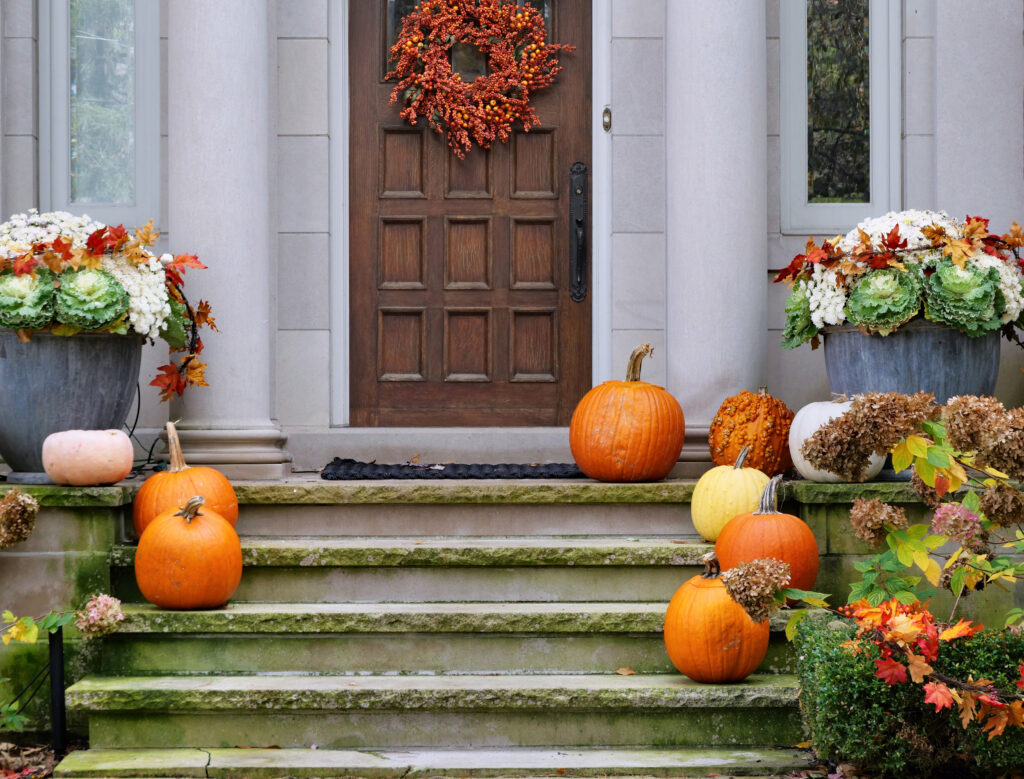 5 Classic Fall Decorations That Will Never Look Dated - Home & Texture