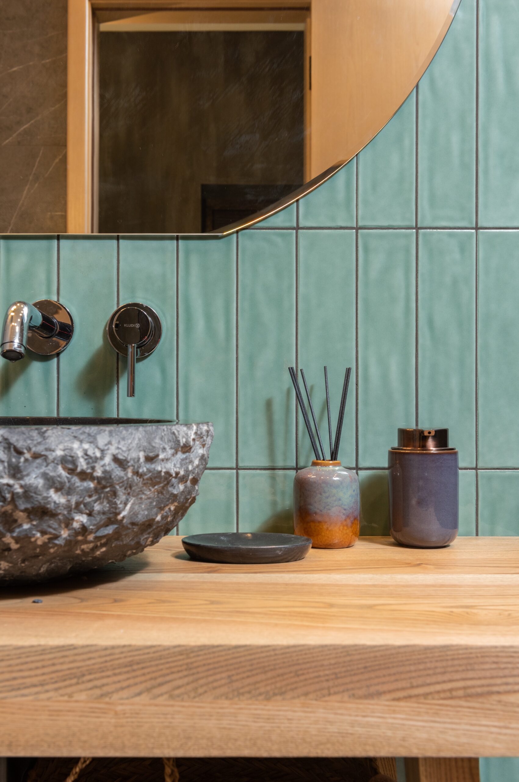 How to Pick the Best Tiles To Match Your Style - Home & Texture