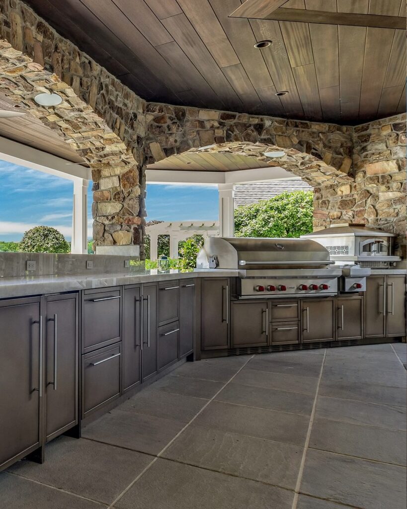 Outdoor Kitchen Designs You Have To See To Believe - Home & Texture