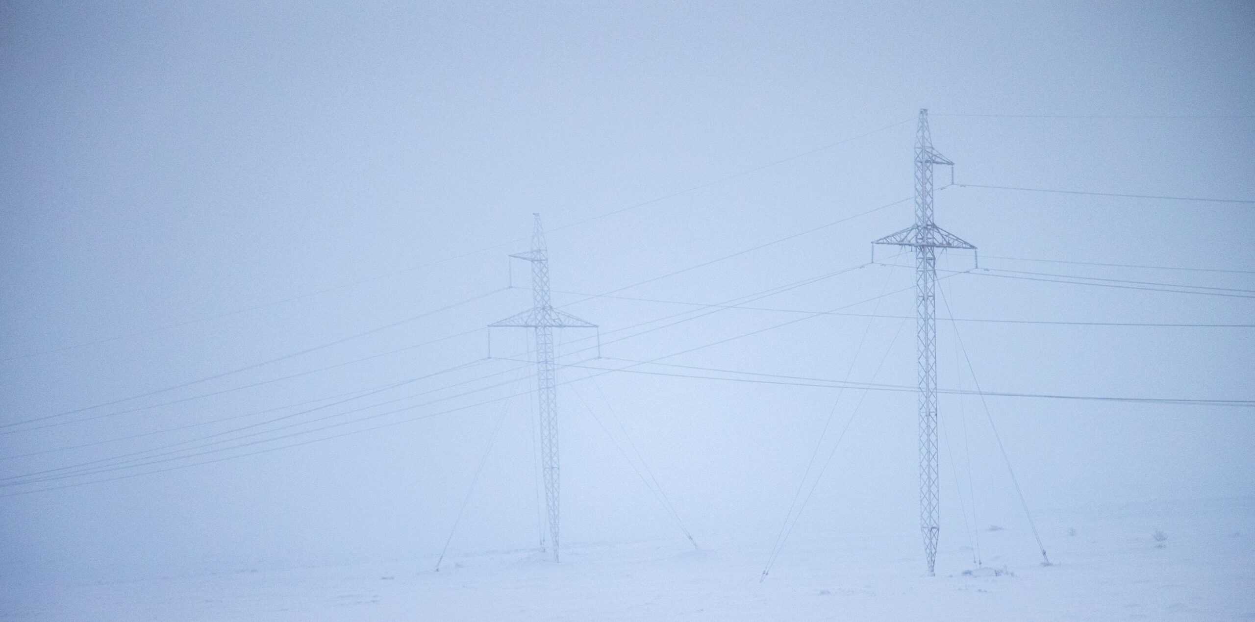 Snowstorm 101: What To Do During a Power Outage - Home & Texture