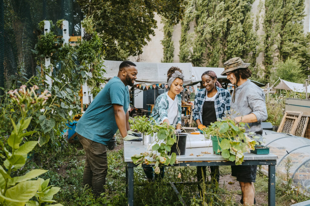 6 Ways You Can Build a Stronger Community in the New Year - Home & Texture