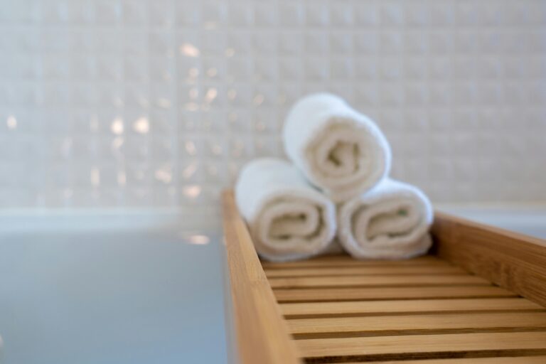 Different Types of Towels: Everything You Need to Know - Home & Texture