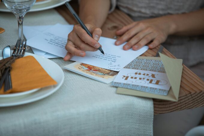 Hosting Etiquette: The Dos and Don'ts of Being the Perfect Host - Home ...