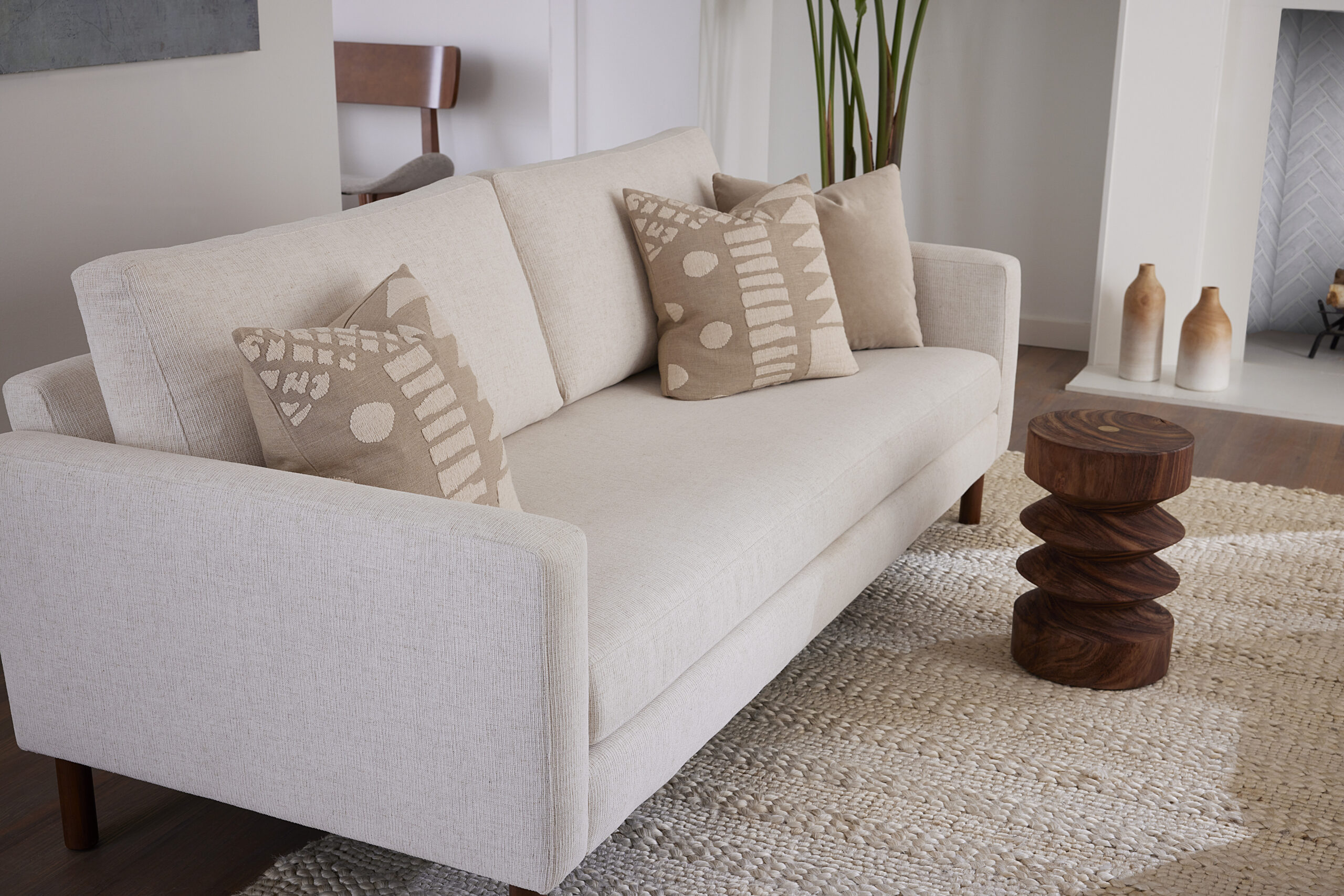 5 Reasons You'll Love the BenchMade Modern Laguna Sofa - Home & Texture