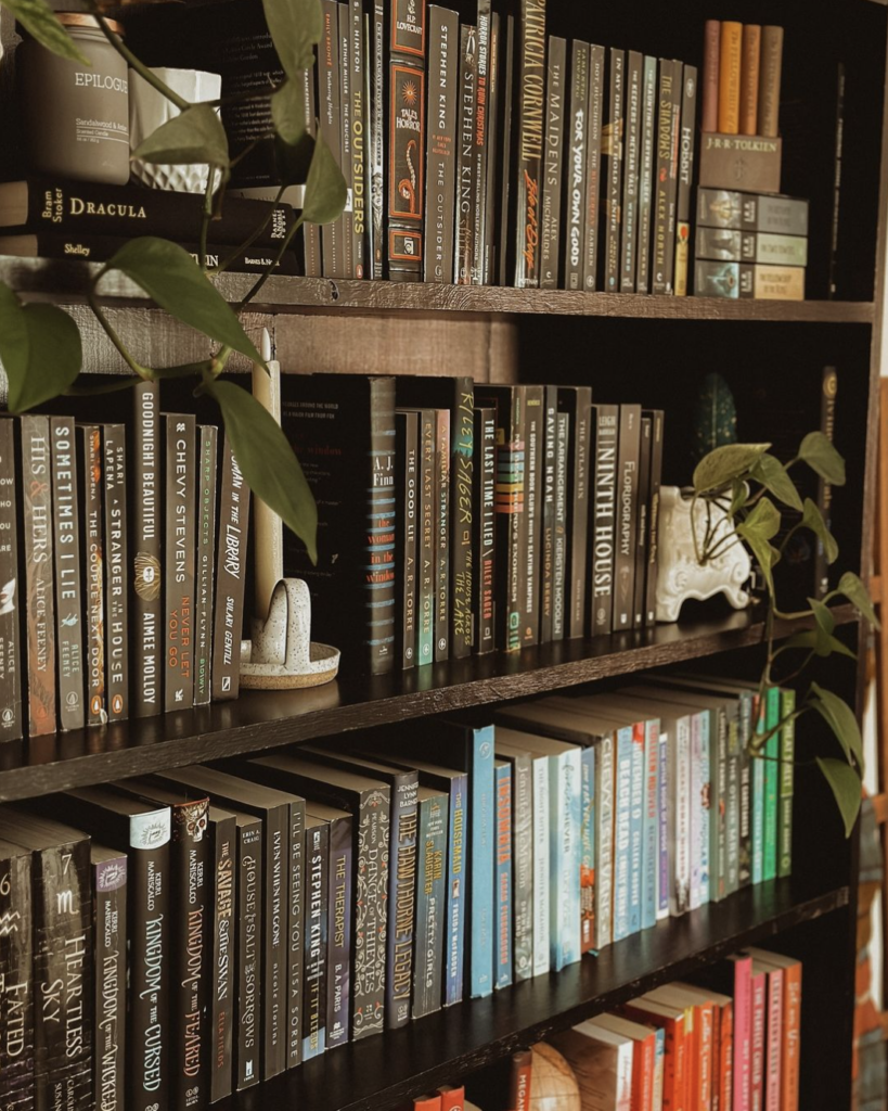 How To Create the Perfect Home Library - Home & Texture