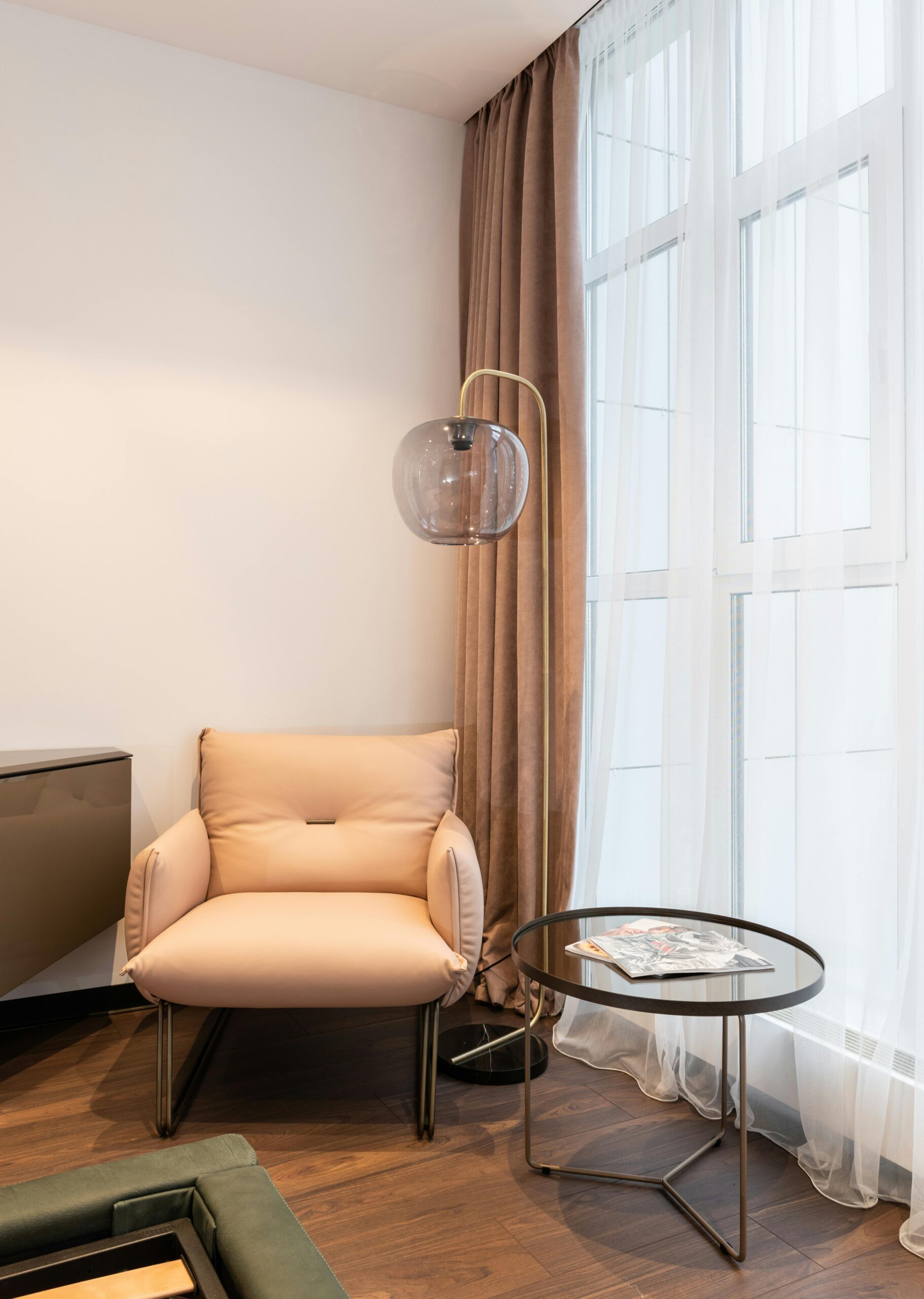 4 Easy Decor Tips To Make Your Rental Feel Like Home - Home & Texture