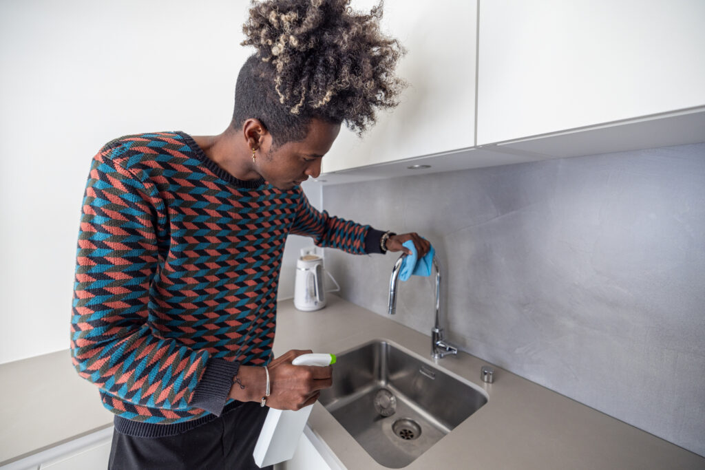 5 Tricks for Getting Rid of Gnats at Home - Home & Texture