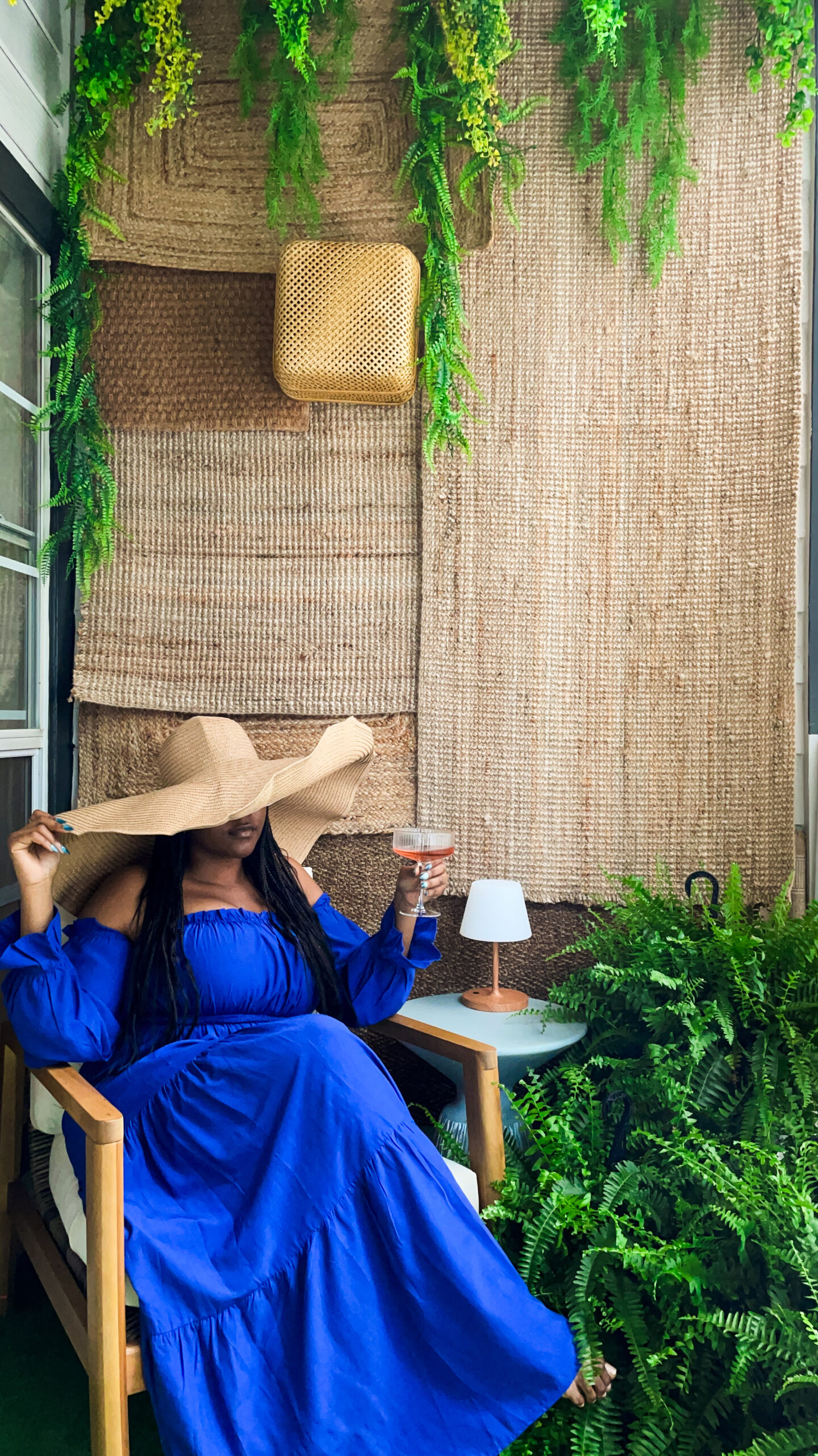 This Jaw Dropping Garden Ceiling Balcony Is Turning Heads - Home & Texture