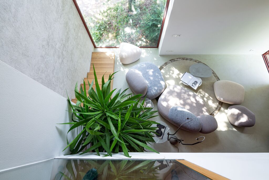 Are Pebble Couches the New Bubble Couch? - Home & Texture