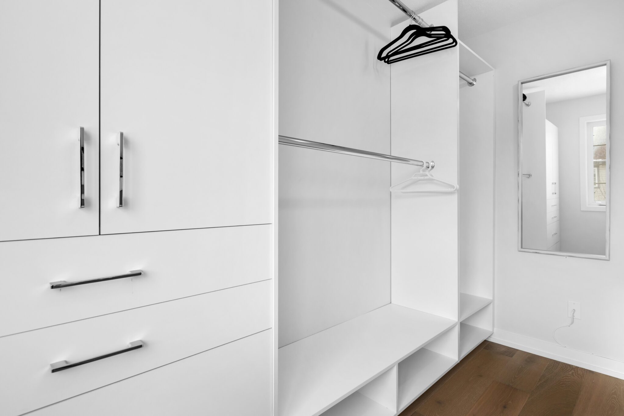 8 Closet Organization Ideas To Create Order From Chaos