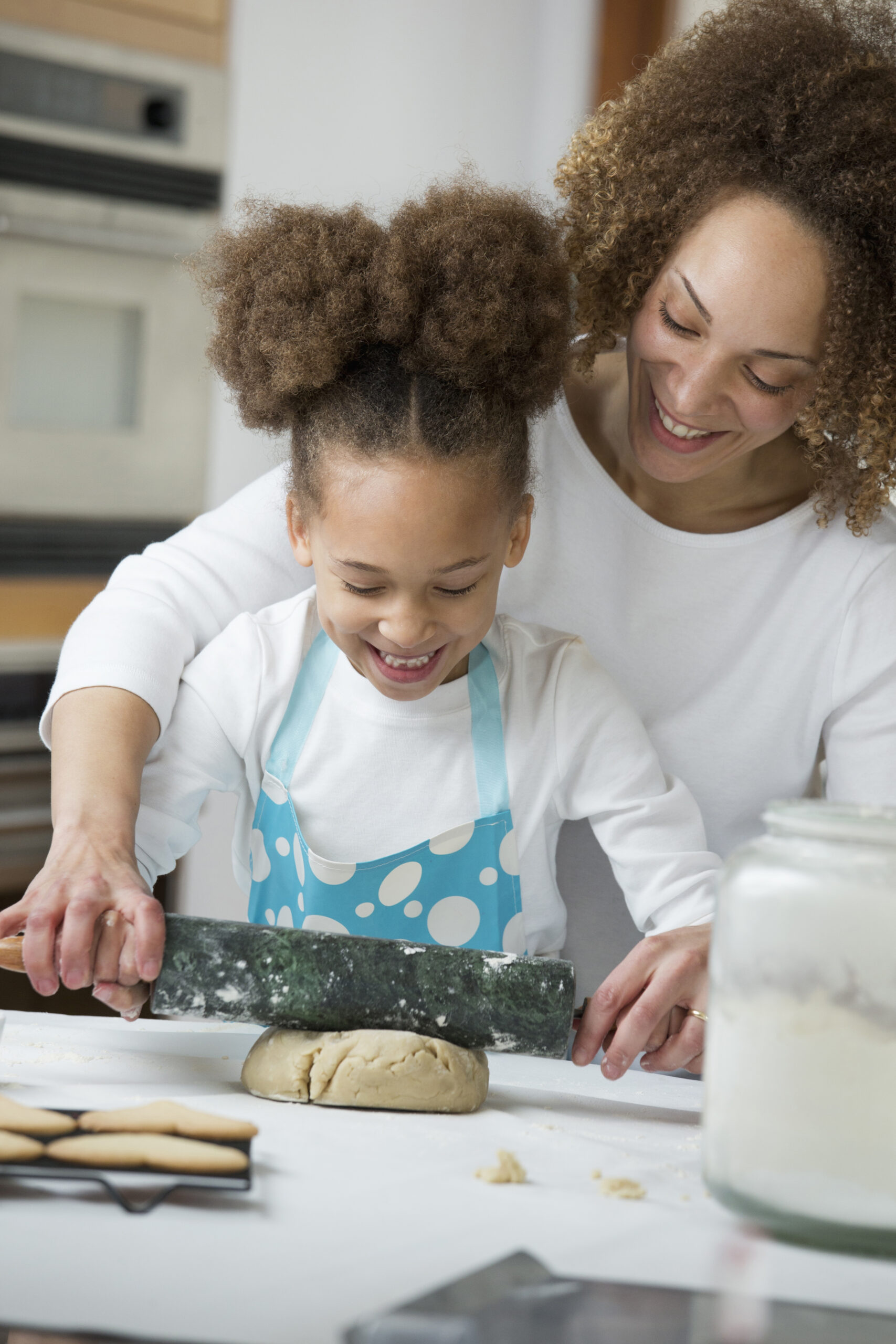 7 Tips for Keeping Kids Entertained While Hosting at Home - Home & Texture