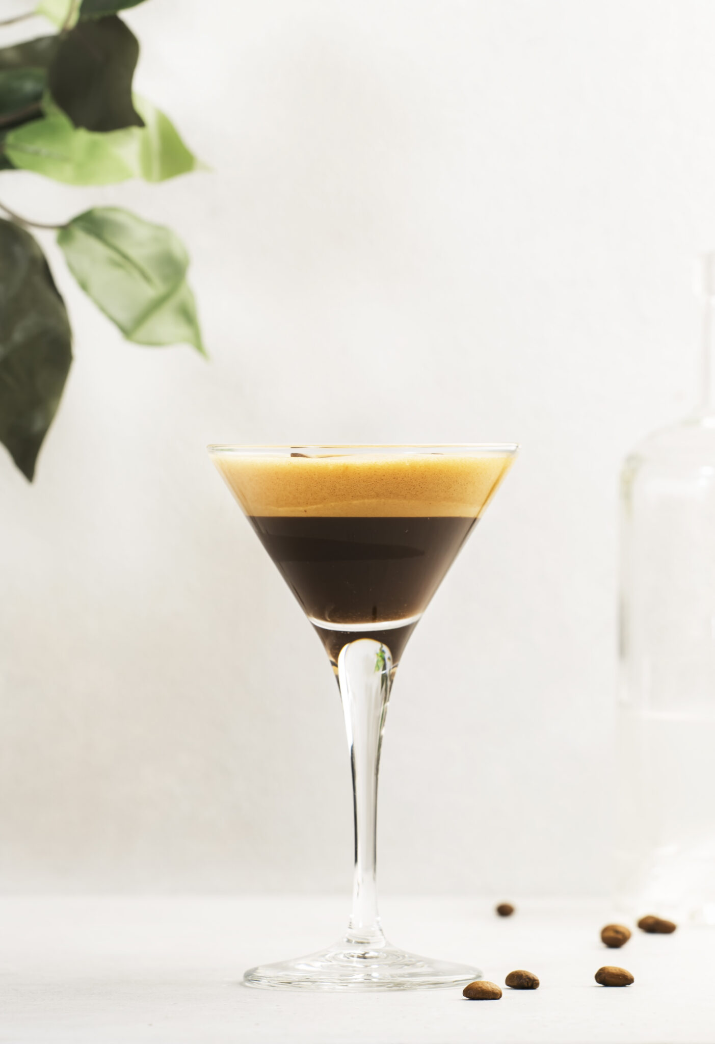 How to Make a Delicious Carajillo Cocktail - Home & Texture