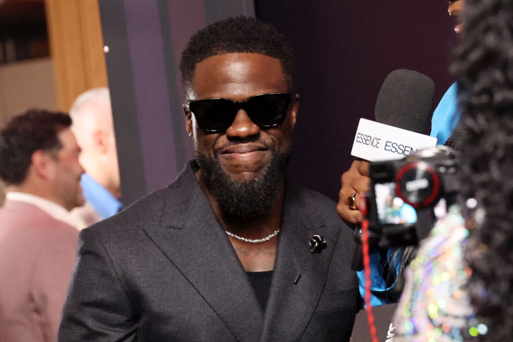 Inside Kevin Hart's Multi-Million Dollar Calabasas Mansion