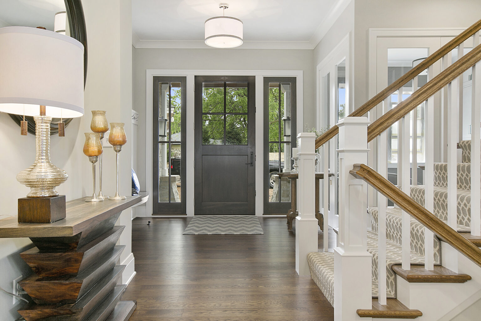 How to Create a Small but Cozy Entryway - Home & Texture
