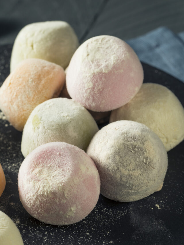 2-Ingredient Mochi Ice Cream Recipe - Home & Texture