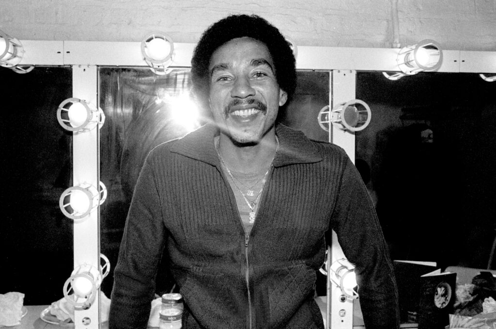 Where Does the Motown Legend Smokey Robinson Live?