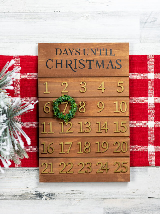 Interactive Christmas Countdown Décor - Home & Texture