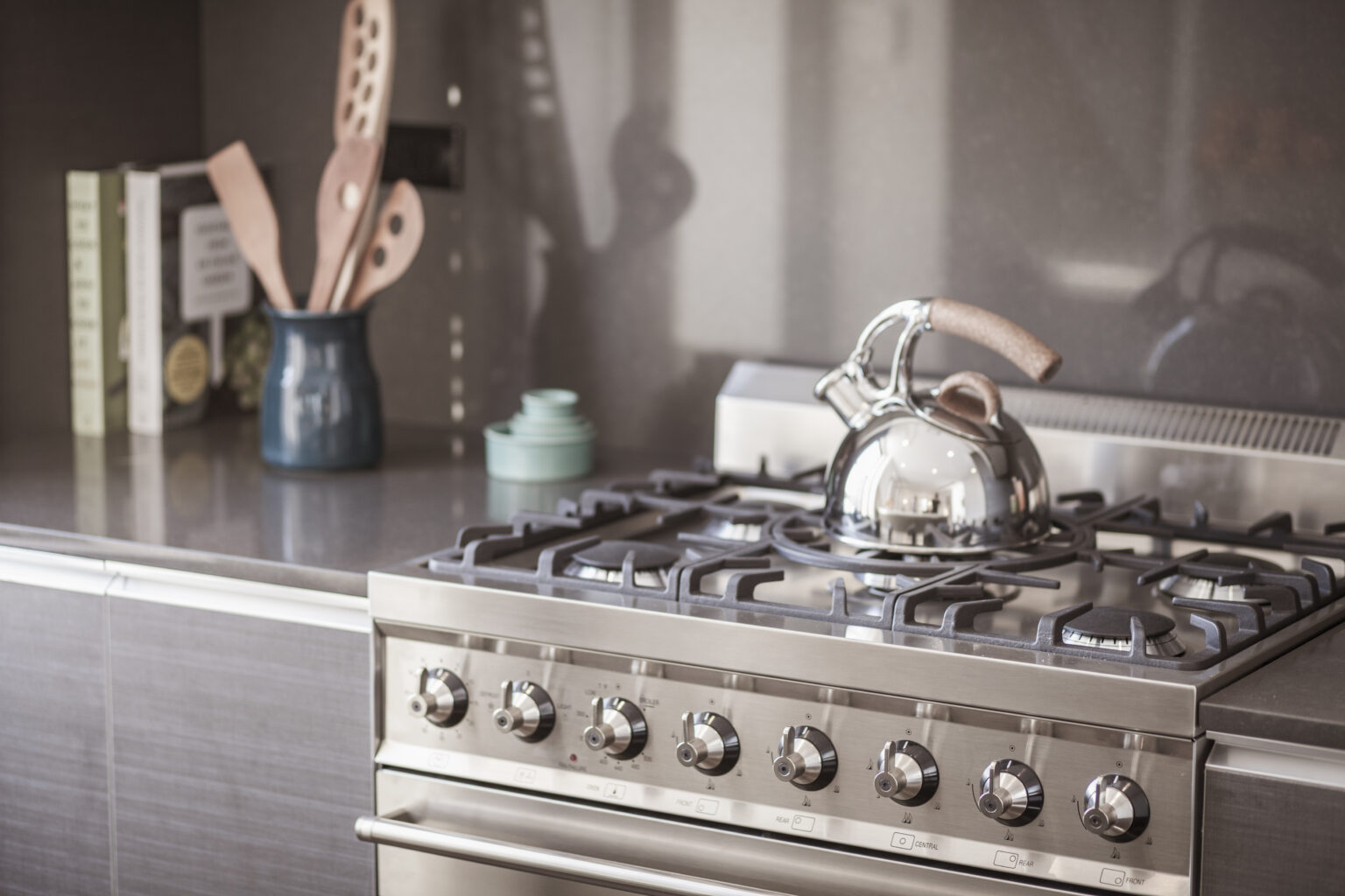 The Ultimate Guide to Cleaning Stainless Steel Appliances