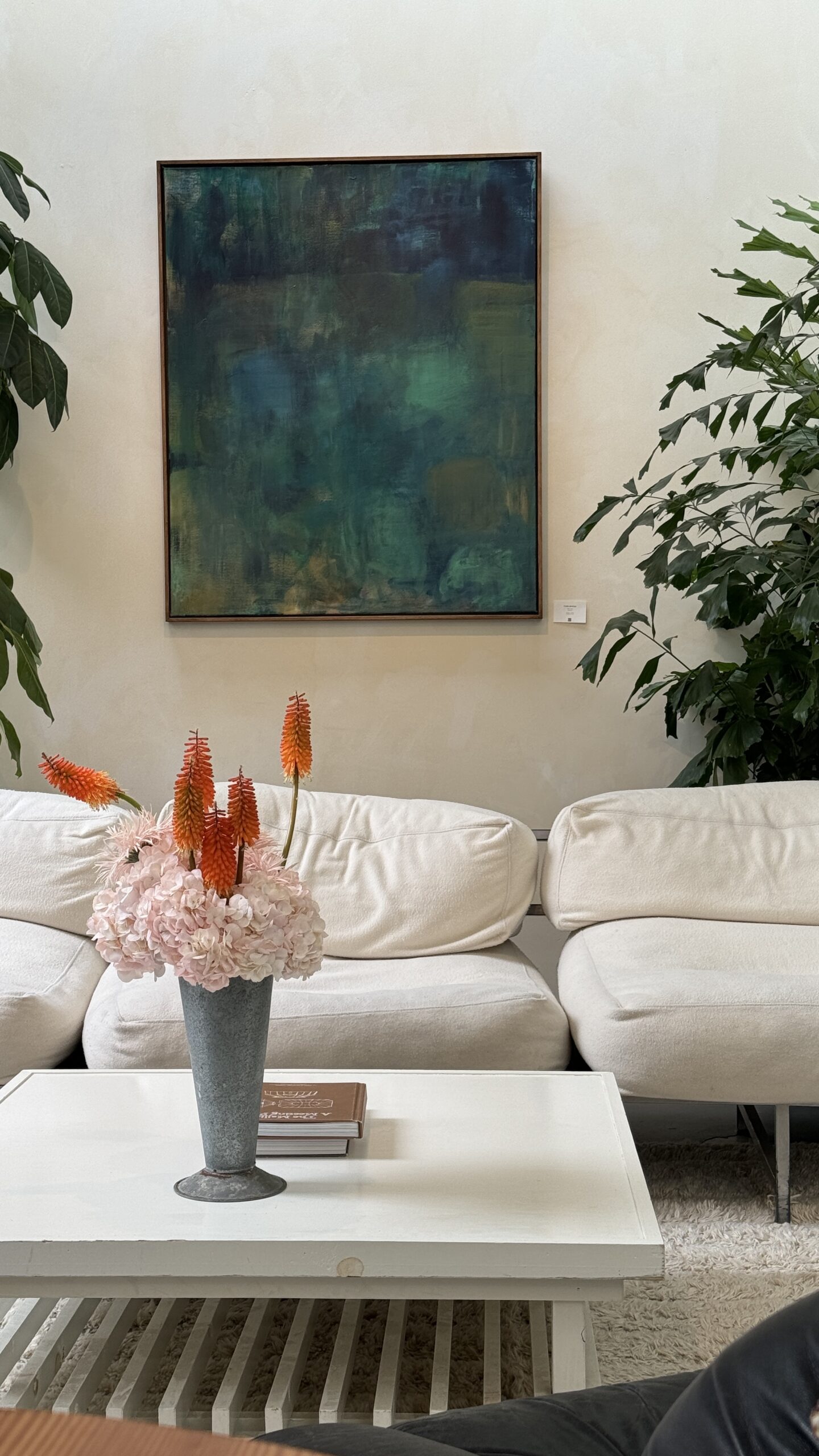 Emerging 2025 Spring Home Interior Trends - Home & Texture