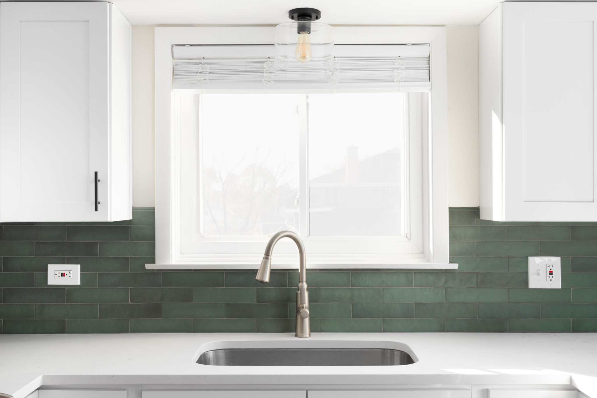 7 Tile Backsplash Ideas that Make a Bold Statement - Home & Texture