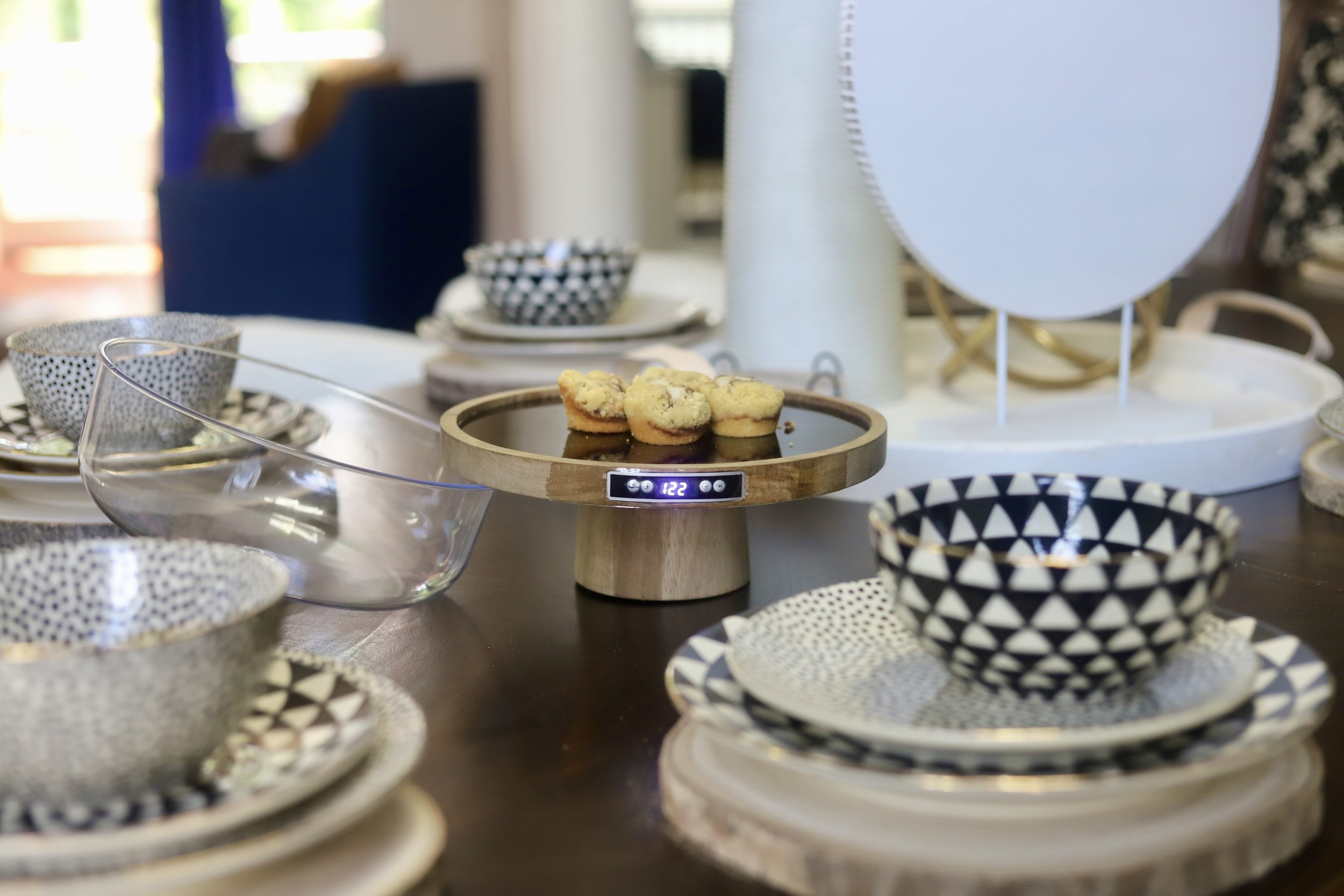 Velvera Dessert and Food Warmer Display - Home & Texture