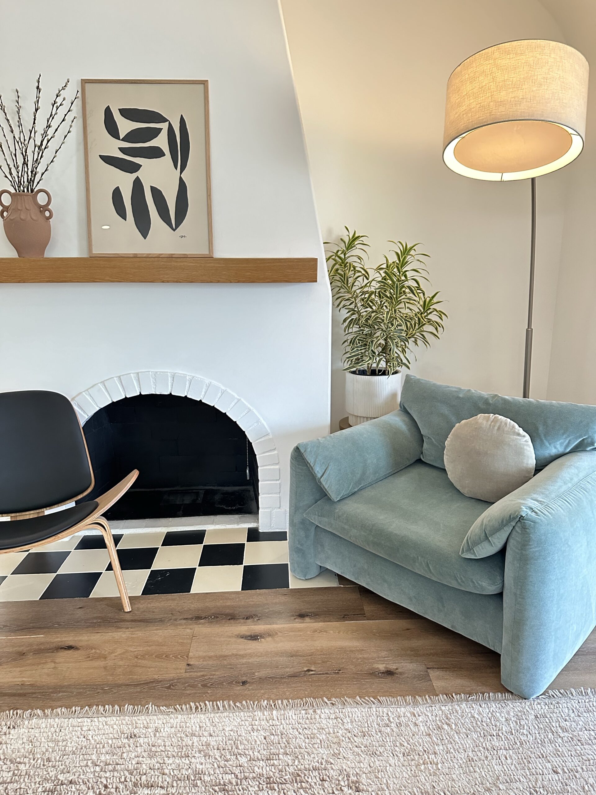 Tips for Going from Minimalism to a Softer, More Colorful Home - Home ...