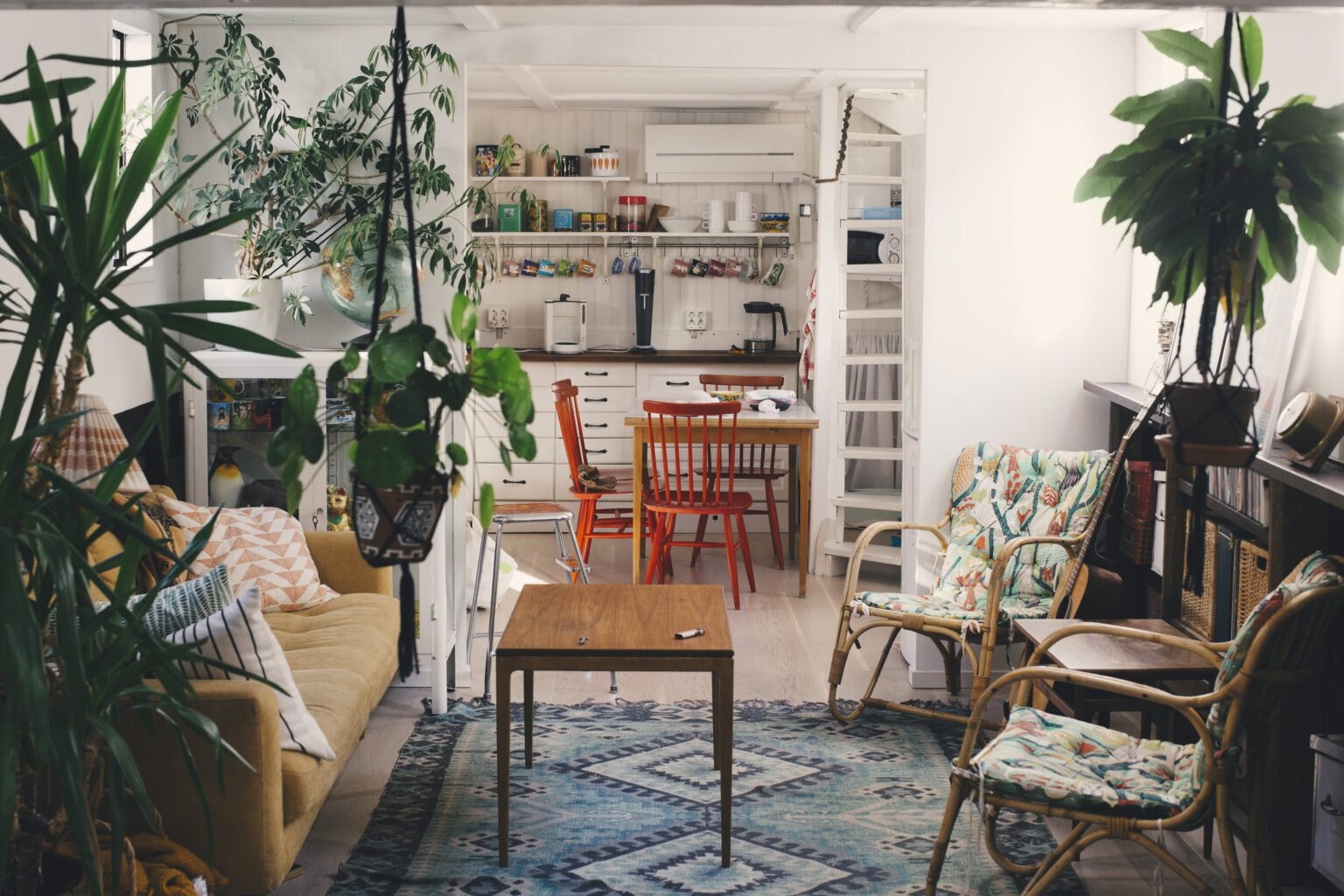 Why the Most Compelling Rooms Begin With One Object