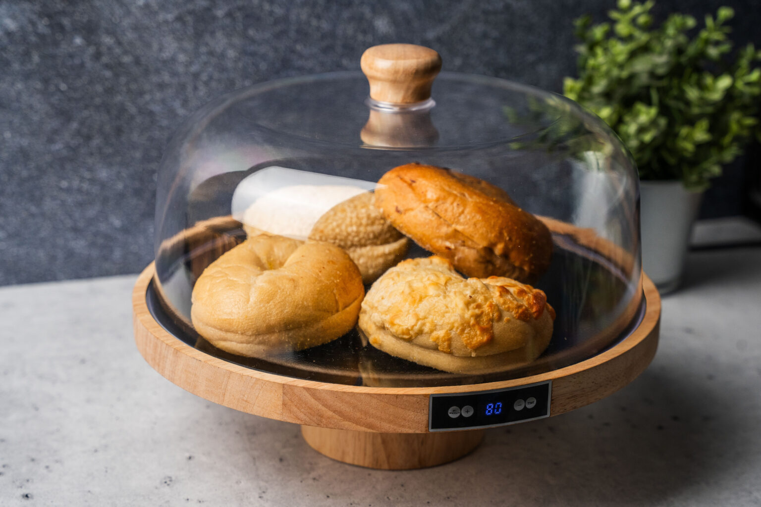 In fact, the founder of Velvera says he had no baking experience at all ...